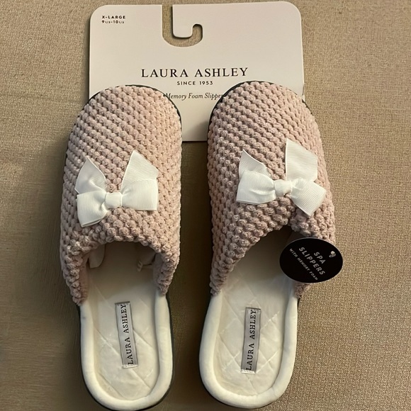 Laura Ashley | Shoes | Laura Ashley Memory Foam Slippers Nwt | Poshmark